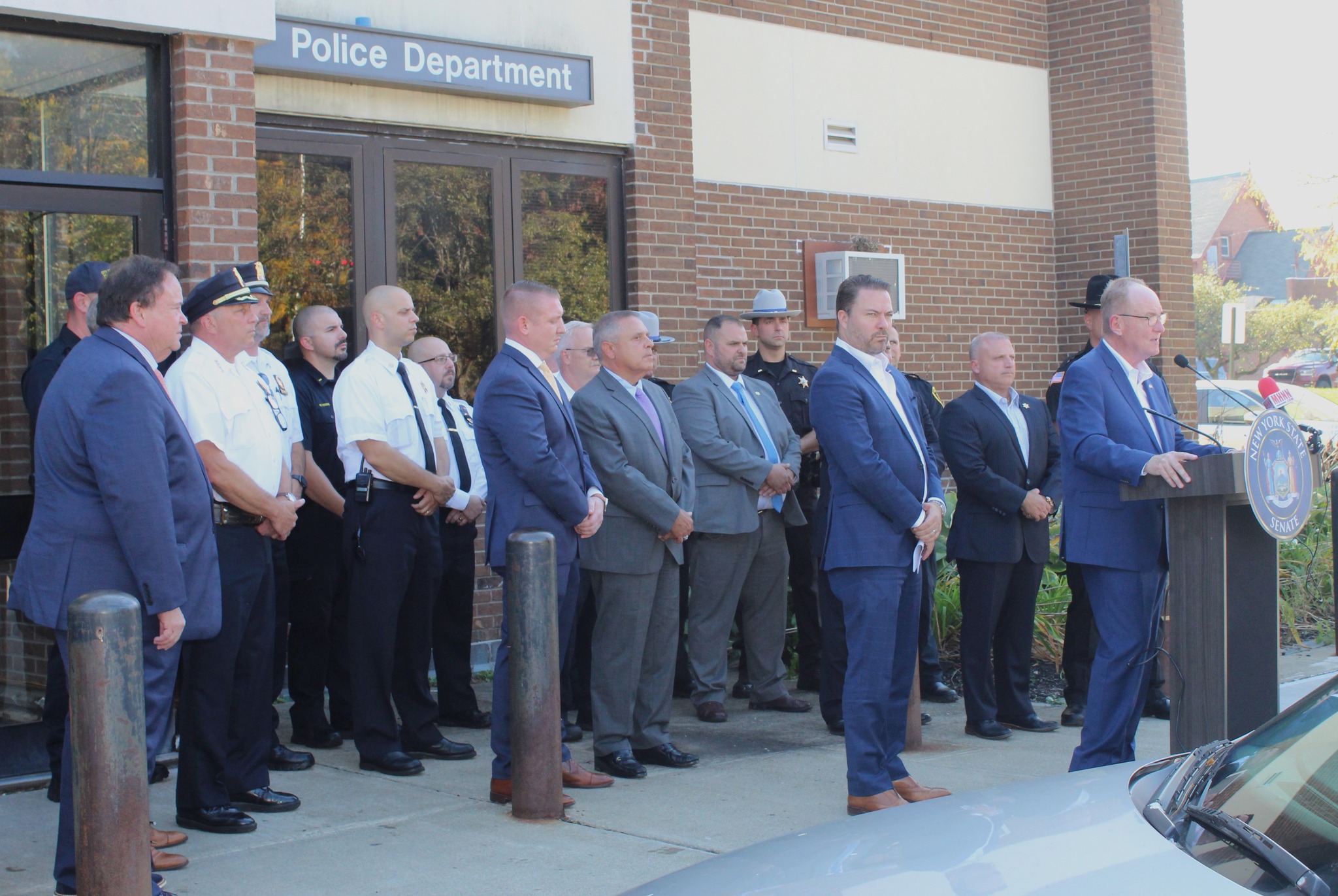 Police exposure to fentanyl prompts new bill | News, Sports, Jobs ...